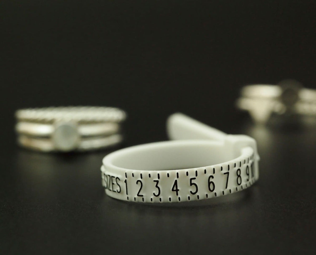 1 Best Ring Sizer - Most Accurate and Portable – Creating Unkamen